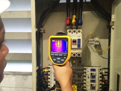 ตรวจสอบจุดความร้อนโดยใช้ Thermo Scan | S.2.S. Electric